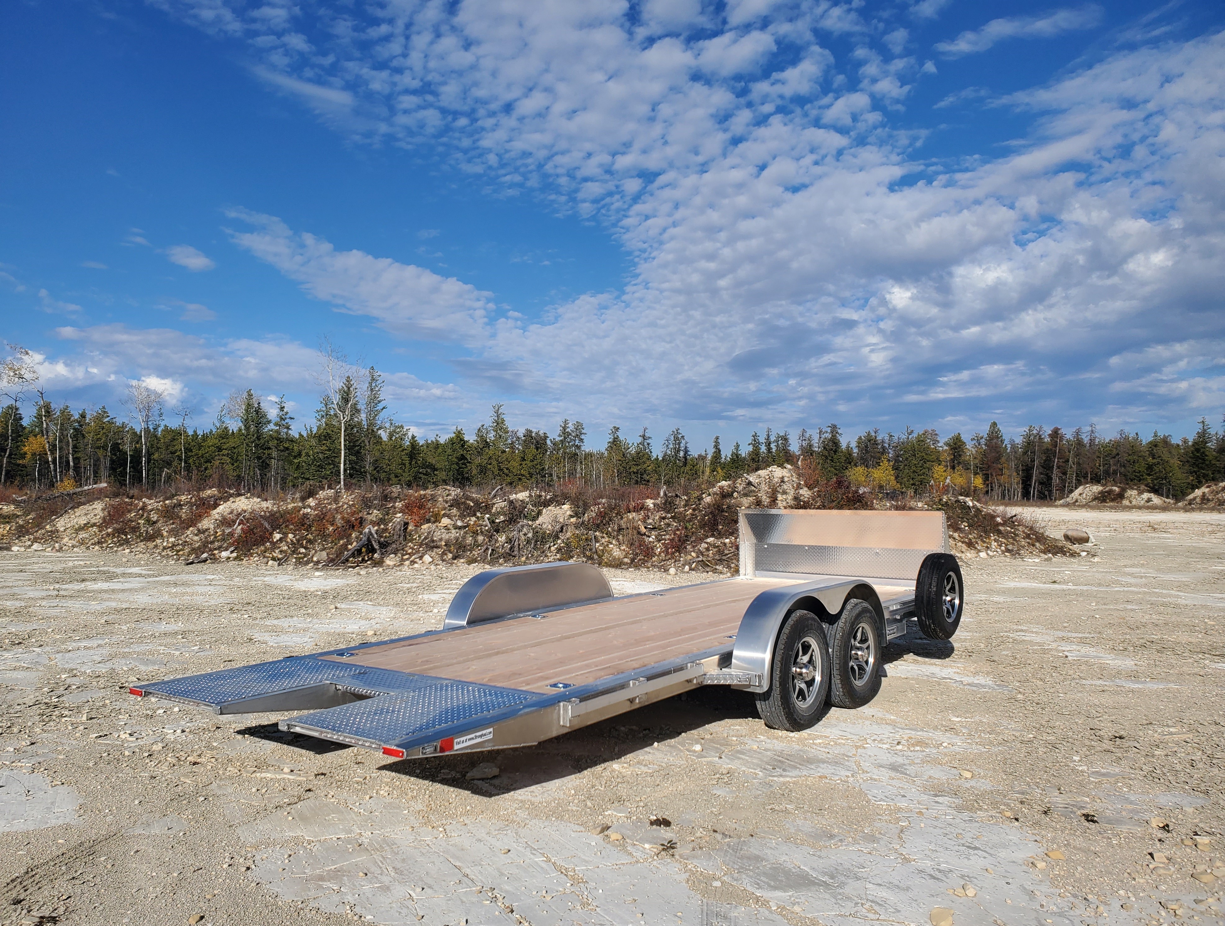 UATT | Stronghaul Trailers