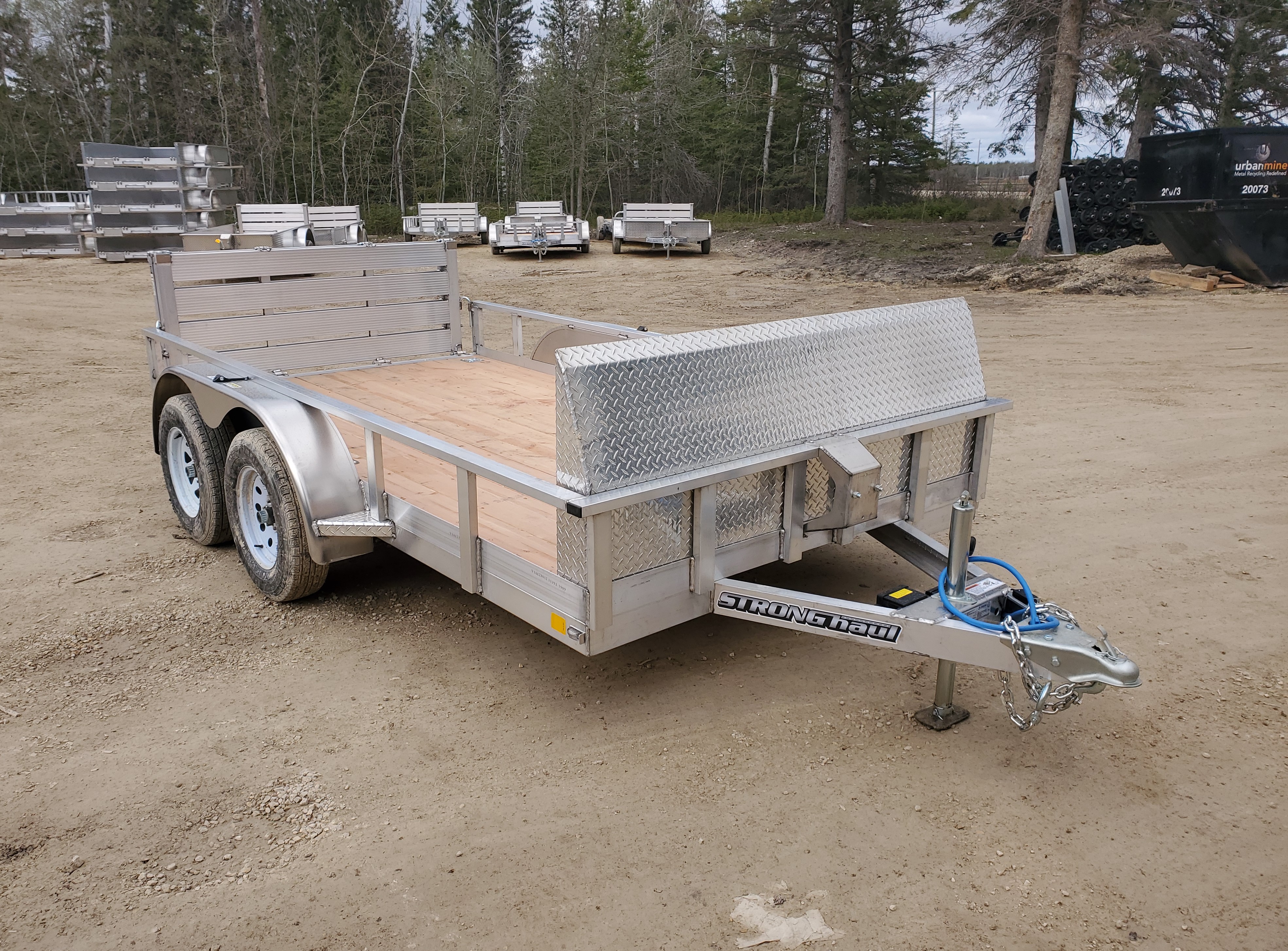UATR | Stronghaul Trailers